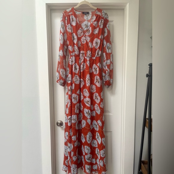 Aakaa | Dresses | Aakaa Elegant Red And White Long Sleeve Dress | Poshmark